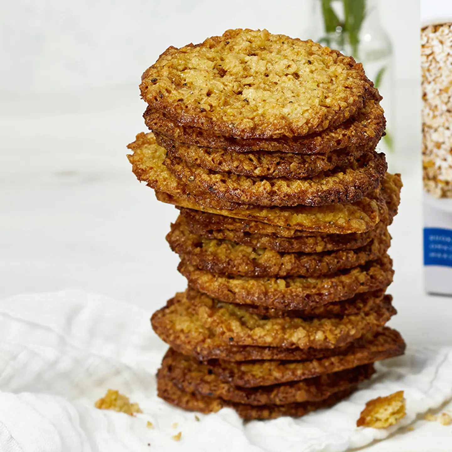 Kaura-kardemummakeksit - Fazer.fi