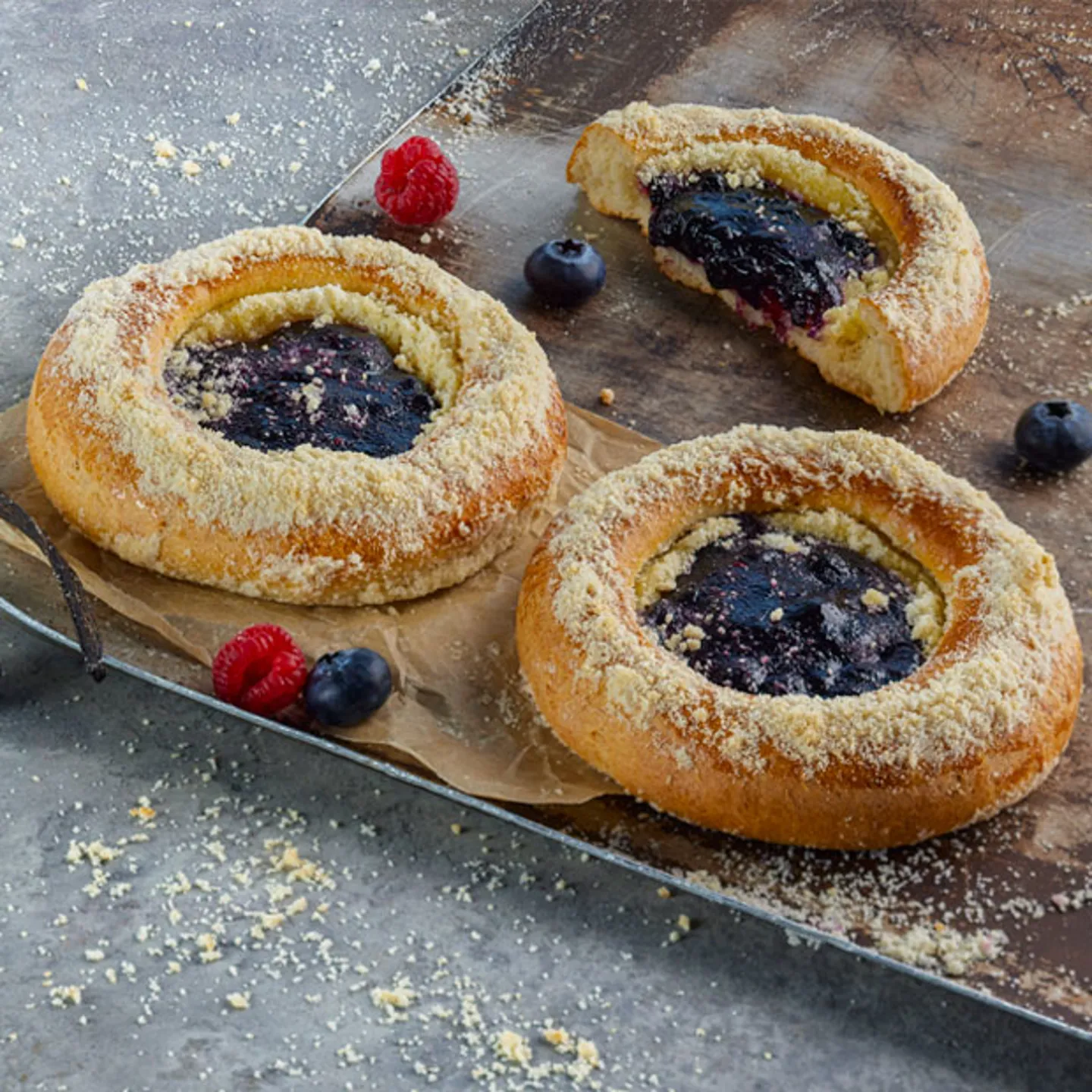 Fazer Leipurit Leipurin Kuningatar-vaniljapulla kg - Fazer.fi